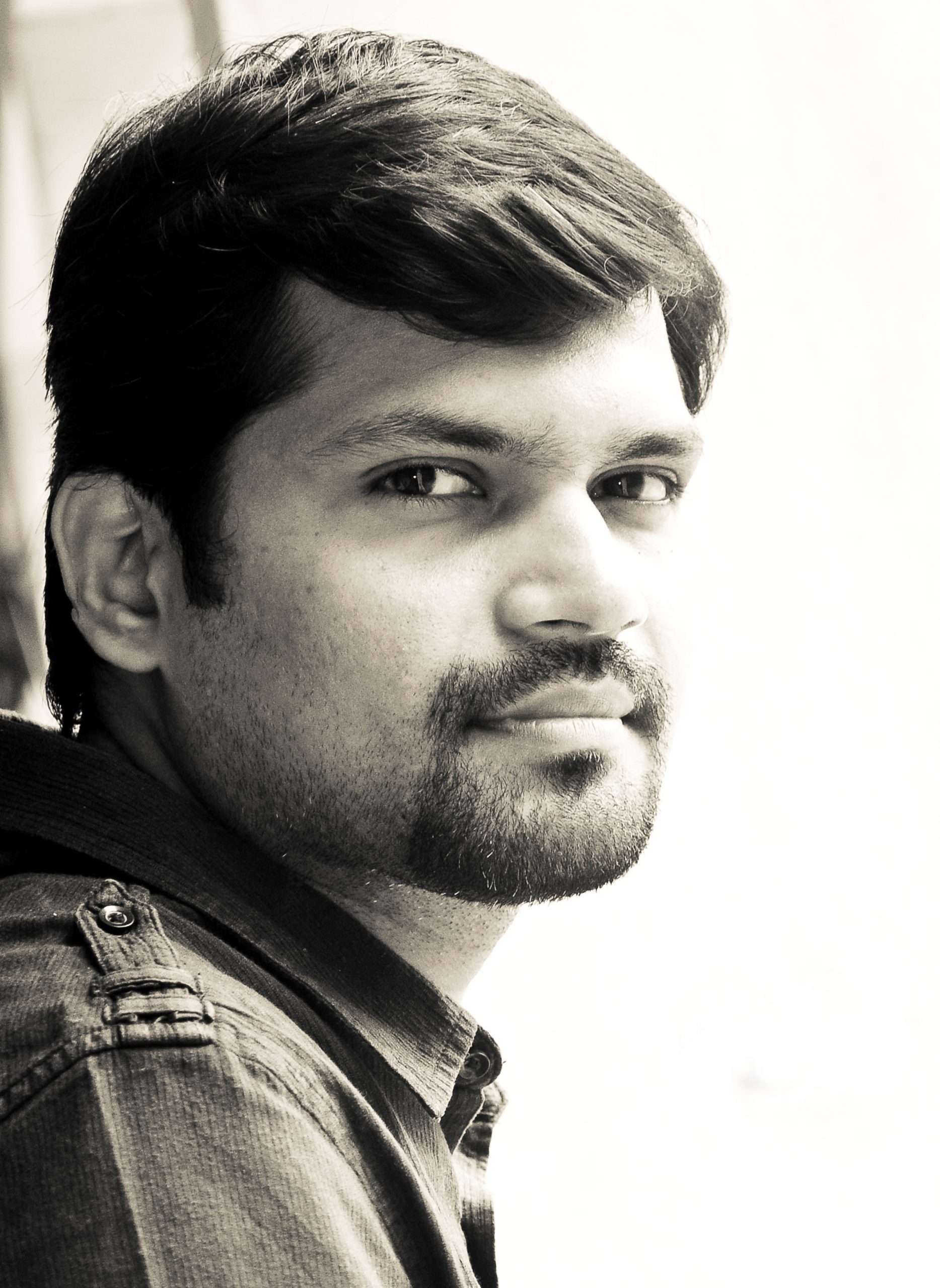 Syam Sudhakar, bilingual poet, wins the Srinivas Rayaprol Poetry Prize ...